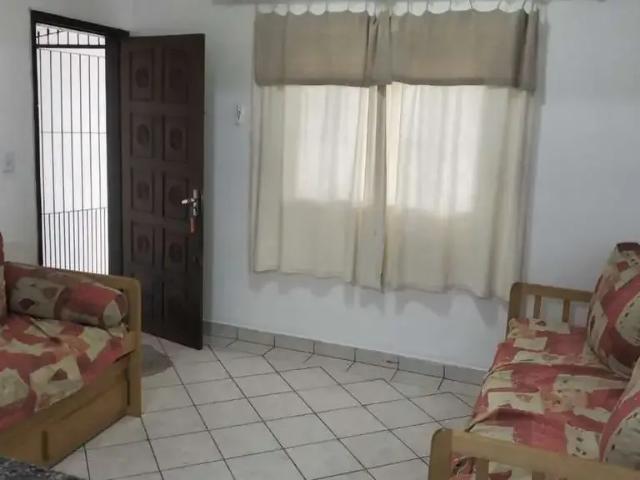 Casa / Sobrado em Condomínio para Locação em Praia Grande/SP Balneário Maracanã 2 Quartos