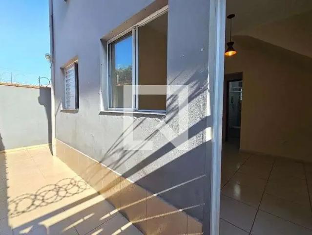 Casa / Sobrado em Condomínio para Locação em Praia Grande/SP Balneário Maracanã 2 Quartos