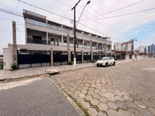 Casa / Sobrado em Condomínio para Locação em Praia Grande/SP Balneário Maracanã 3 Quartos