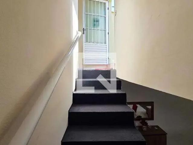 Casa / Sobrado em Condomínio para Locação em Praia Grande/SP Nova Mirim 3 Quartos