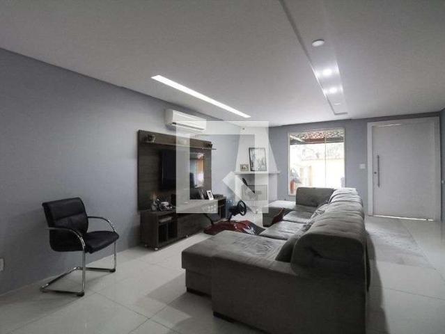 Casa / Sobrado em Condomínio para Locação em Rio de Janeiro/RJ Anil 4 Quartos