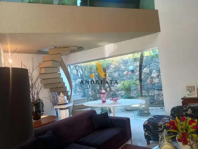 Casa / Sobrado em Condomínio para Locação em Rio de Janeiro/RJ Barra da Tijuca 4 Quartos