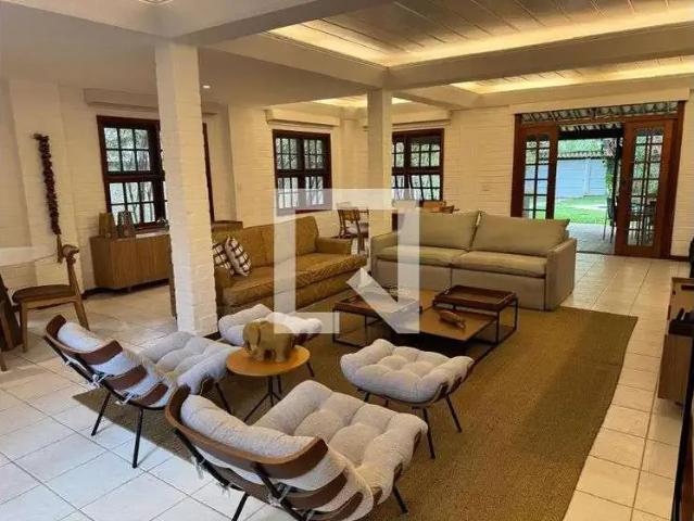 Casa / Sobrado em Condomínio para Locação em Rio de Janeiro/RJ Barra da Tijuca 4 Quartos