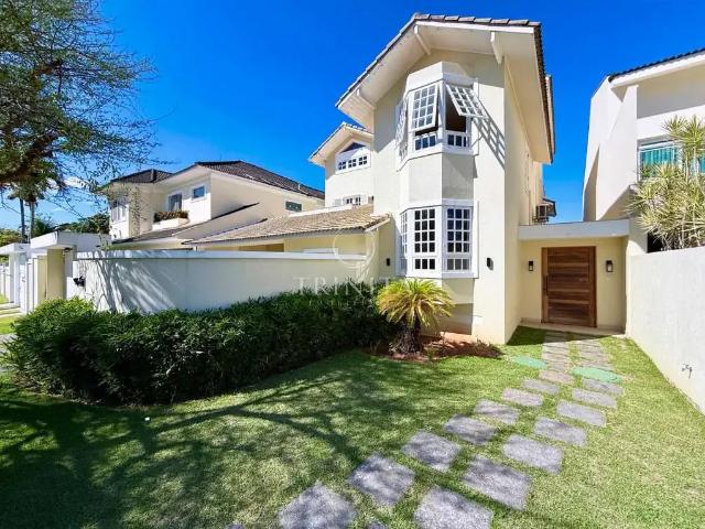 Casa / Sobrado em Condomínio para Locação em Rio de Janeiro/RJ Barra da Tijuca 4 Quartos