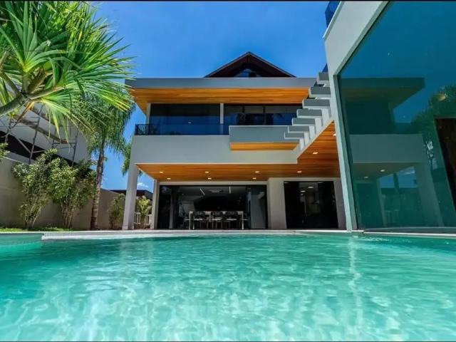 Casa / Sobrado em Condomínio para Locação em Rio de Janeiro/RJ Barra da Tijuca 4 Quartos
