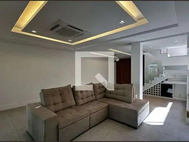 Casa / Sobrado em Condomínio para Locação em Rio de Janeiro/RJ Barra da Tijuca 4 Quartos