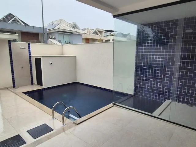 Casa / Sobrado em Condomínio para Locação em Rio de Janeiro/RJ Barra da Tijuca 4 Quartos