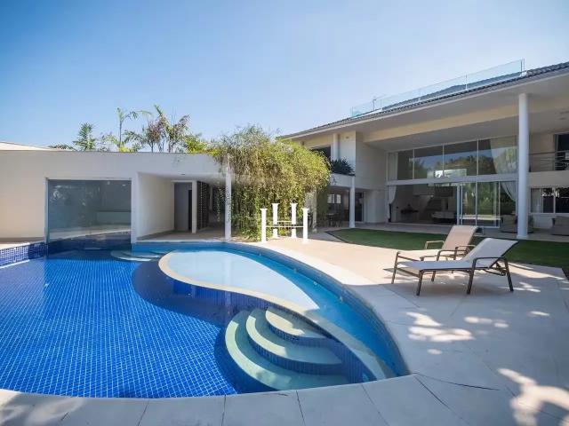 Casa / Sobrado em Condomínio para Locação em Rio de Janeiro/RJ Barra da Tijuca 4 Quartos