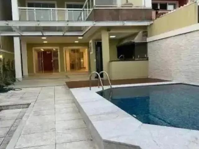 Casa / Sobrado em Condomínio para Locação em Rio de Janeiro/RJ Barra da Tijuca 4 Quartos