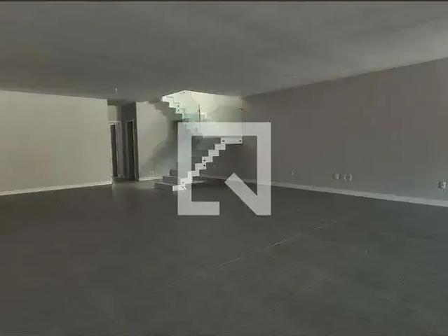 Casa / Sobrado em Condomínio para Locação em Rio de Janeiro/RJ Barra da Tijuca 4 Quartos