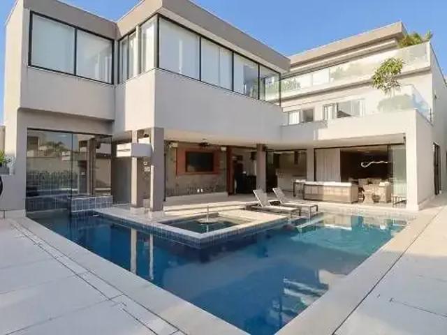 Casa / Sobrado em Condomínio para Locação em Rio de Janeiro/RJ Barra da Tijuca 5 Quartos