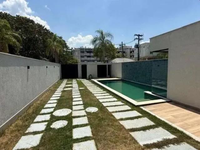 Casa / Sobrado em Condomínio para Locação em Rio de Janeiro/RJ Barra da Tijuca 5 Quartos