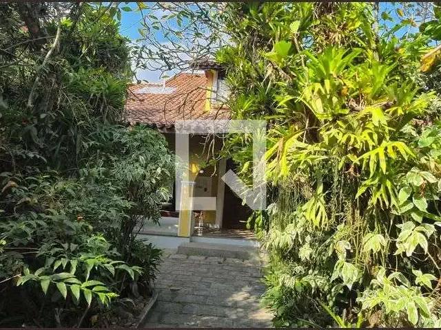 Casa / Sobrado em Condomínio para Locação em Rio de Janeiro/RJ Barra da Tijuca 5 Quartos