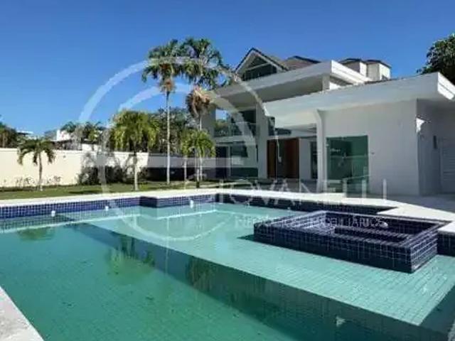 Casa / Sobrado em Condomínio para Locação em Rio de Janeiro/RJ Barra da Tijuca 5 Quartos