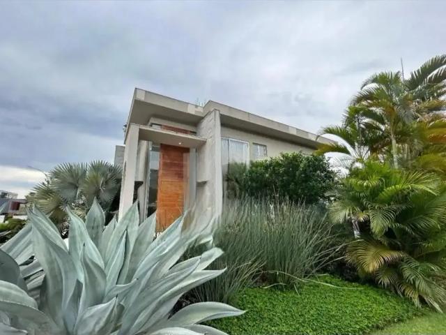 Casa / Sobrado em Condomínio para Locação em Rio de Janeiro/RJ Barra da Tijuca 5 Quartos