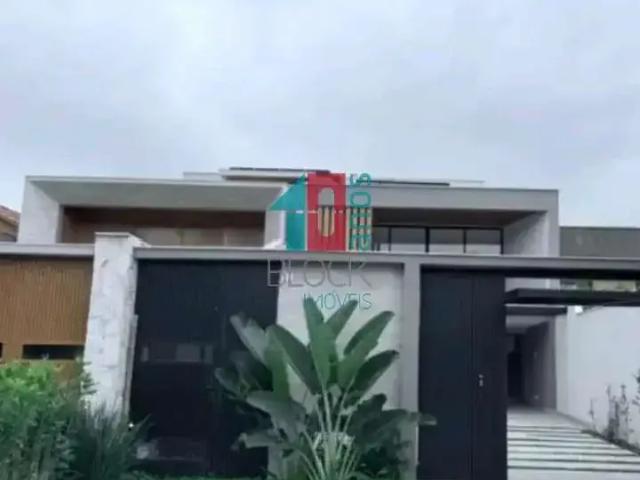 Casa / Sobrado em Condomínio para Locação em Rio de Janeiro/RJ Barra da Tijuca 5 Quartos