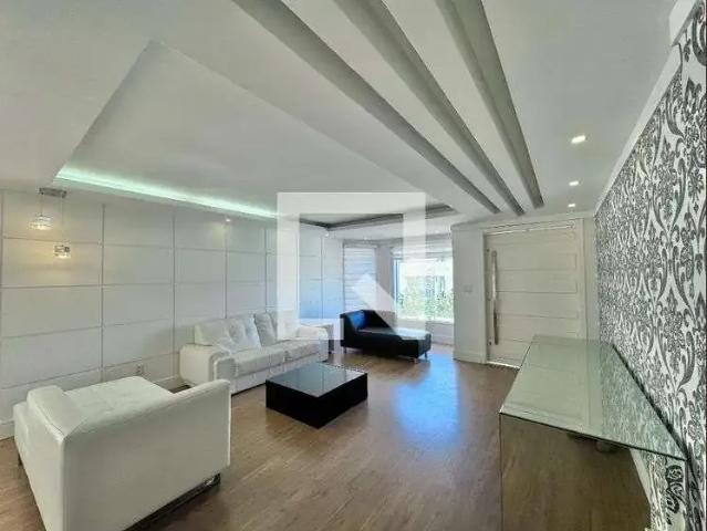 Casa / Sobrado em Condomínio para Locação em Rio de Janeiro/RJ Barra da Tijuca 6 Quartos