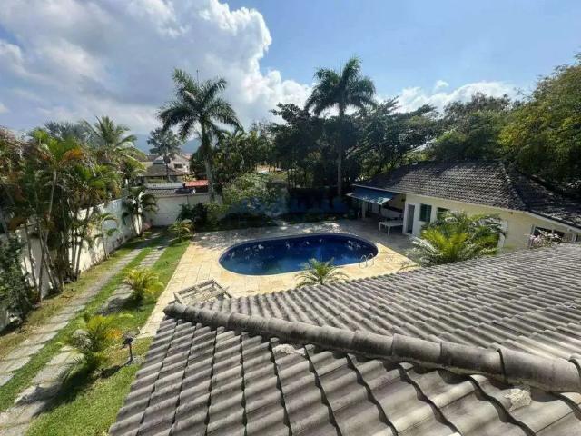 Casa / Sobrado em Condomínio para Locação em Rio de Janeiro/RJ Barra da Tijuca 6 Quartos