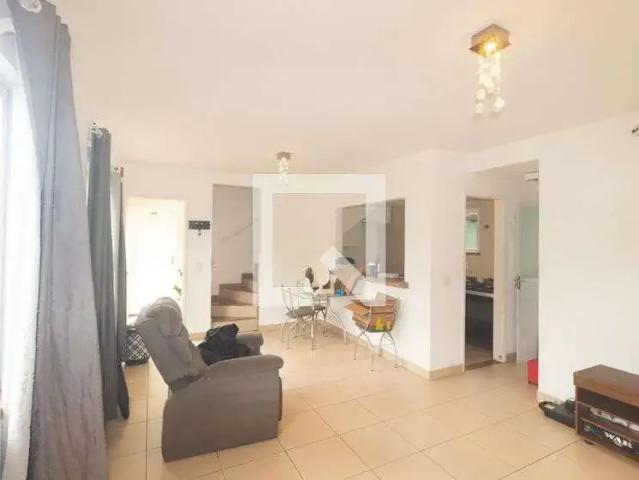 Casa / Sobrado em Condomínio para Locação em Rio de Janeiro/RJ Campo Grande 2 Quartos