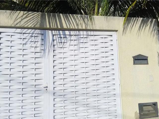 Casa / Sobrado em Condomínio para Locação em Rio de Janeiro/RJ Campo Grande 2 Quartos