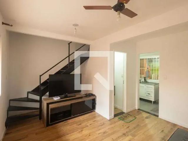 Casa / Sobrado em Condomínio para Locação em Rio de Janeiro/RJ Campo Grande 2 Quartos