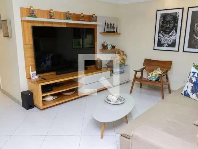 Casa / Sobrado em Condomínio para Locação em Rio de Janeiro/RJ Campo Grande 3 Quartos