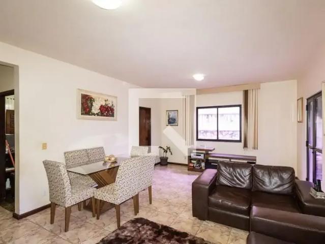 Casa / Sobrado em Condomínio para Locação em Rio de Janeiro/RJ Campo Grande 3 Quartos