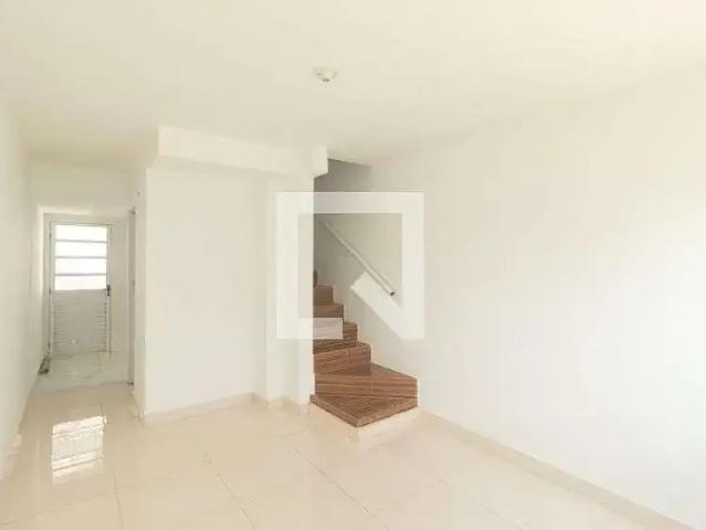 Casa / Sobrado em Condomínio para Locação em Rio de Janeiro/RJ Guaratiba 2 Quartos