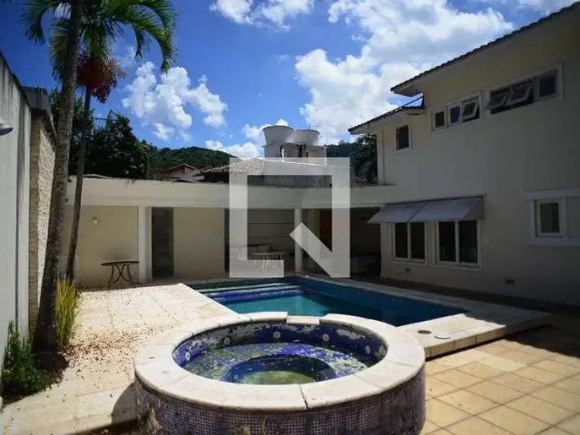Casa / Sobrado em Condomínio para Locação em Rio de Janeiro/RJ Itanhangá 5 Quartos