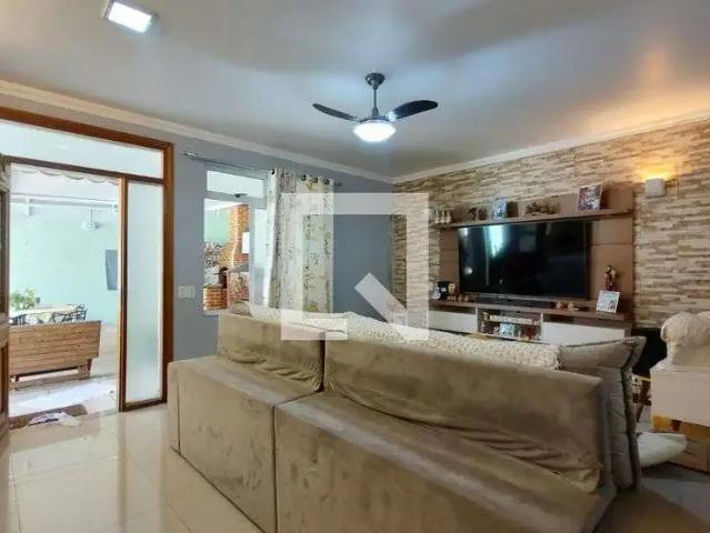 Casa / Sobrado em Condomínio para Locação em Rio de Janeiro/RJ Pechincha 3 Quartos