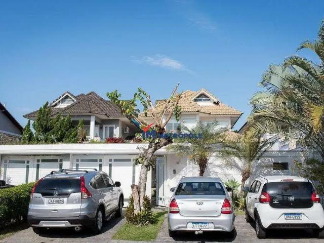 Casa / Sobrado em Condomínio para Locação em Rio de Janeiro/RJ Recreio dos Bandeirantes 4 Quartos
