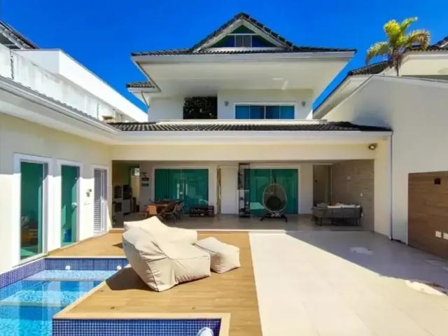 Casa / Sobrado em Condomínio para Locação em Rio de Janeiro/RJ Recreio dos Bandeirantes 4 Quartos
