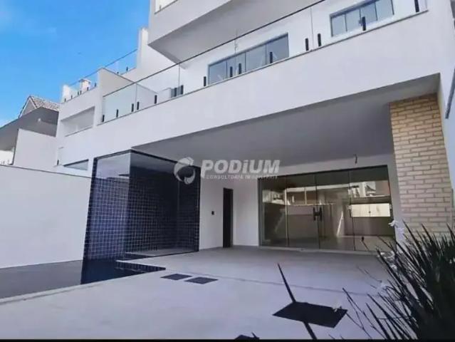 Casa / Sobrado em Condomínio para Locação em Rio de Janeiro/RJ Recreio dos Bandeirantes 4 Quartos
