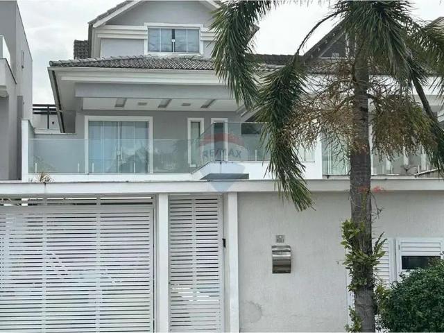 Casa / Sobrado em Condomínio para Locação em Rio de Janeiro/RJ Recreio dos Bandeirantes 4 Quartos
