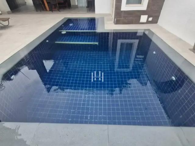 Casa / Sobrado em Condomínio para Locação em Rio de Janeiro/RJ Recreio dos Bandeirantes 5 Quartos