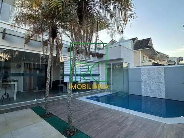 Casa / Sobrado em Condomínio para Locação em Rio de Janeiro/RJ Recreio dos Bandeirantes 5 Quartos