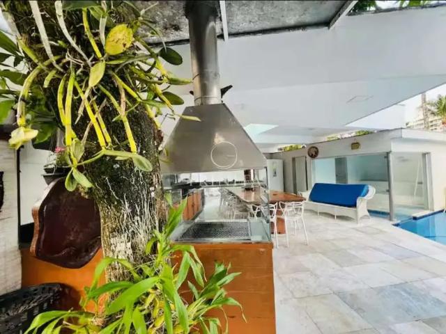 Casa / Sobrado em Condomínio para Locação em Rio de Janeiro/RJ Recreio dos Bandeirantes 7 Quartos
