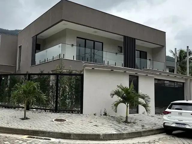 Casa / Sobrado em Condomínio para Locação em Rio de Janeiro/RJ Recreio dos Bandeirantes 3 Quartos