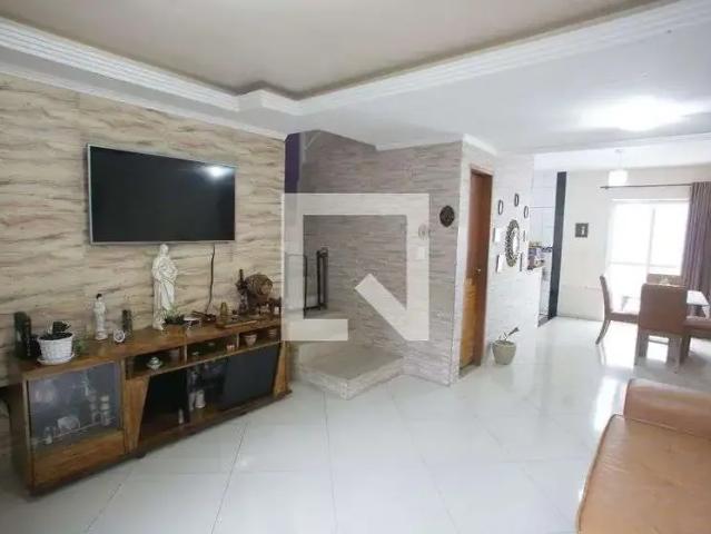 Casa / Sobrado em Condomínio para Locação em Rio de Janeiro/RJ Taquara 2 Quartos