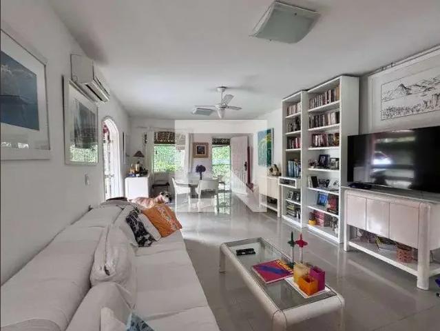 Casa / Sobrado em Condomínio para Locação em Rio de Janeiro/RJ Vargem Grande 3 Quartos