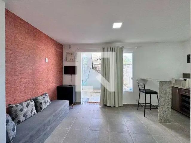 Casa / Sobrado em Condomínio para Locação em Rio de Janeiro/RJ Vargem Grande 1 Quartos