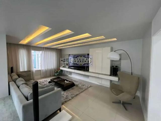 Casa / Sobrado em Condomínio para Locação em Rio de Janeiro/RJ Vargem Grande 6 Quartos