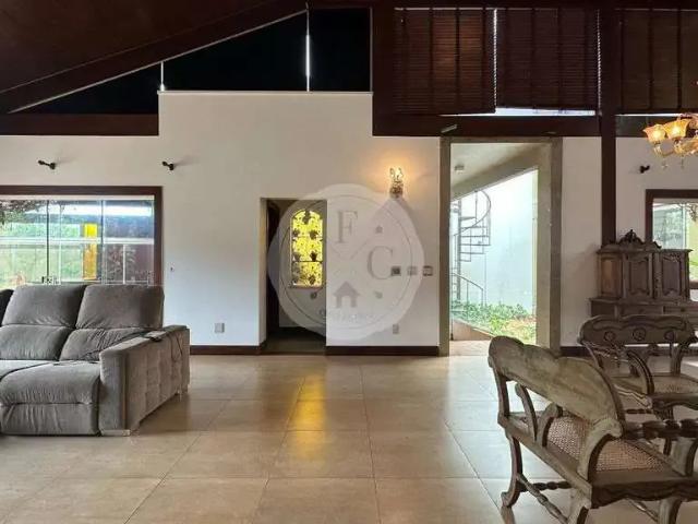 Casa / Sobrado em Condomínio para Locação em Ribeirão Preto/SP Bonfim Paulista 4 Quartos