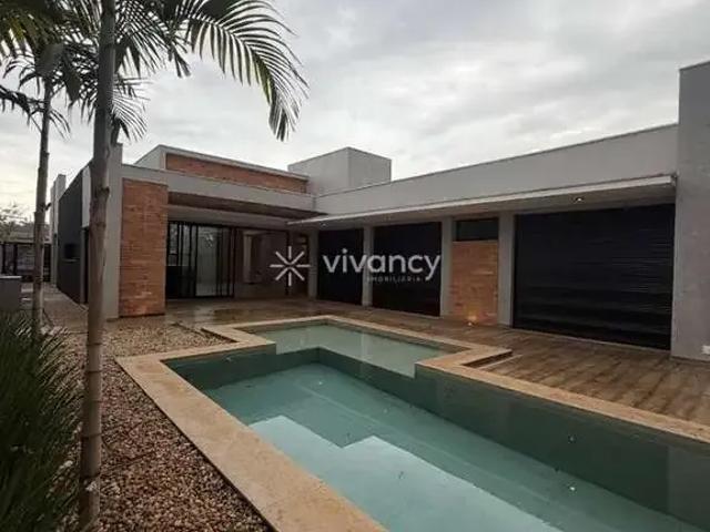 Casa / Sobrado em Condomínio para Locação em Ribeirão Preto/SP Bonfim Paulista 3 Quartos