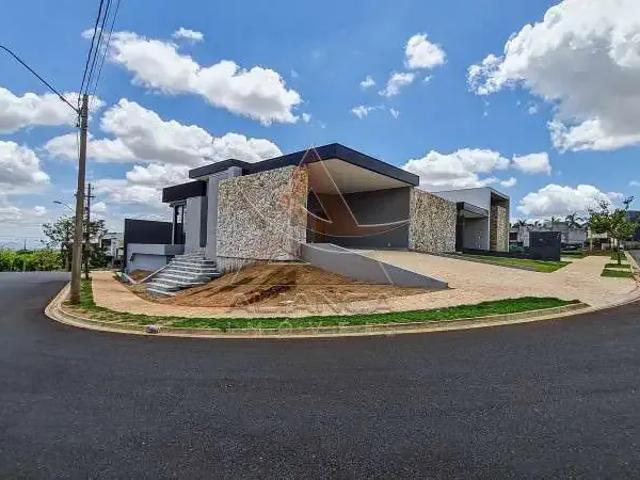 Casa / Sobrado em Condomínio para Locação em Ribeirão Preto/SP Bonfim Paulista 3 Quartos