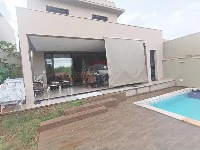 Casa / Sobrado em Condomínio para Locação em Ribeirão Preto/SP Bonfim Paulista 3 Quartos