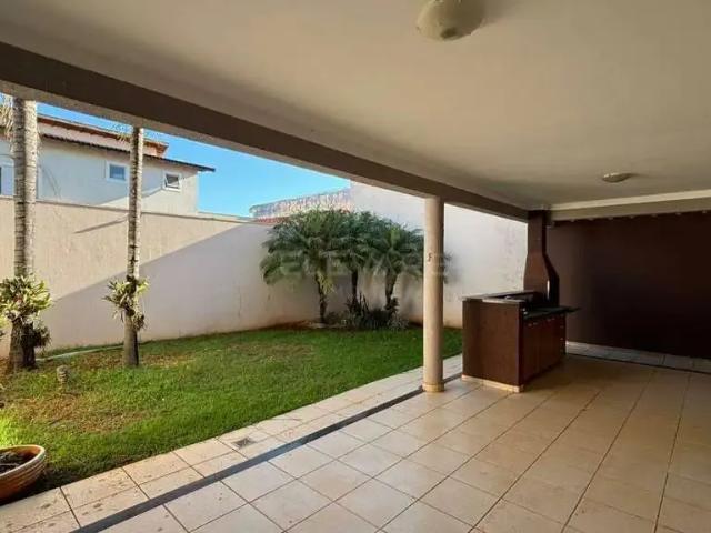 Casa / Sobrado em Condomínio para Locação em Ribeirão Preto/SP Bonfim Paulista 3 Quartos