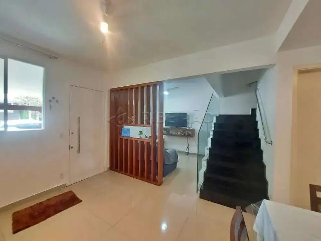 Casa / Sobrado em Condomínio para Locação em Ribeirão Preto/SP Condomínio Guaporé 3 Quartos