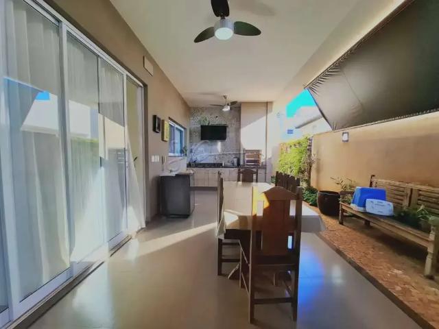 Casa / Sobrado em Condomínio para Locação em Ribeirão Preto/SP Quinta da Primavera 3 Quartos