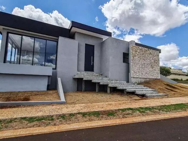 Casa / Sobrado em Condomínio para Locação em Ribeirão Preto/SP Residencial Alto do Castelo 3 Quartos
